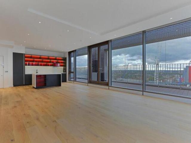 3 Bedroom Shared Living/roommate Londres Greater London LS98864698