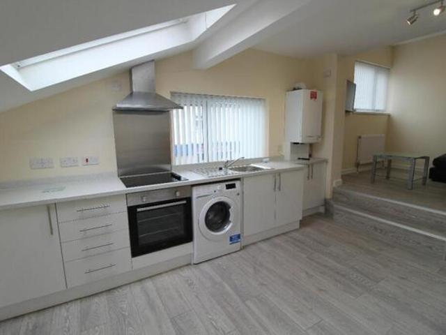3 Bedroom Shared Living/roommate Preston Lancashire 99879172