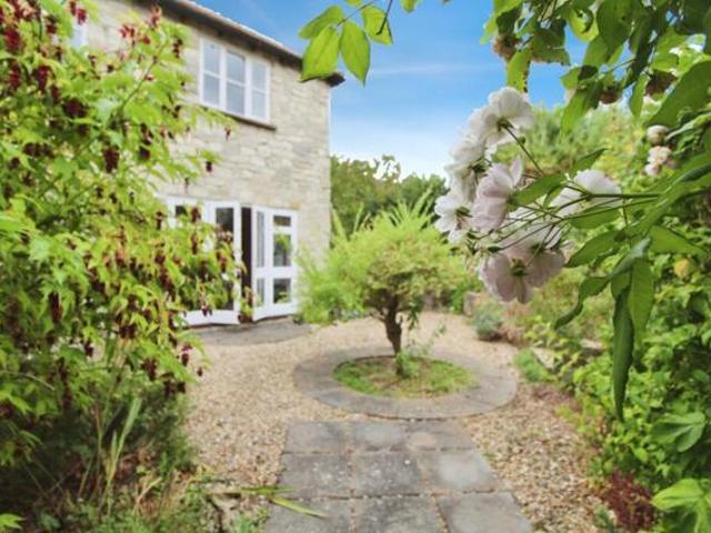 3 Bedroom Shared Living/roommate Sturminster Newton Dorset 100824910