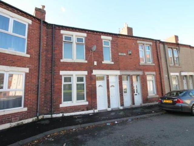 3 Bedroom Shared Living/roommate South Shields Tyne Y Wear 99437283