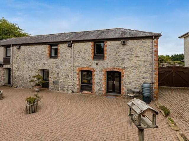 3 Bedroom Shared Living/roommate Totnes Devon 101675423