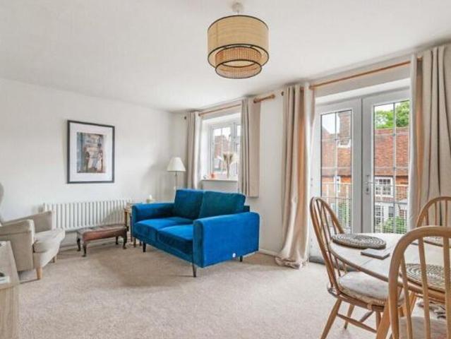 3 Bedroom Shared Living/roommate Wadhurst East Sussex LS99952282