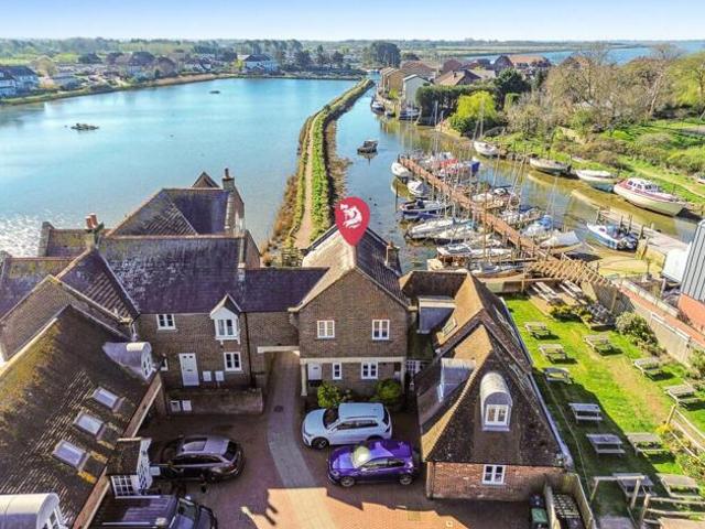 3 Bedroom Shared Living/roommate West Sussex West Sussex 101678201