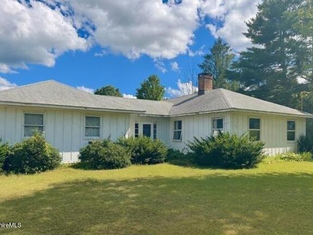 3 bedroom, Sheffield MA 01222 102346368