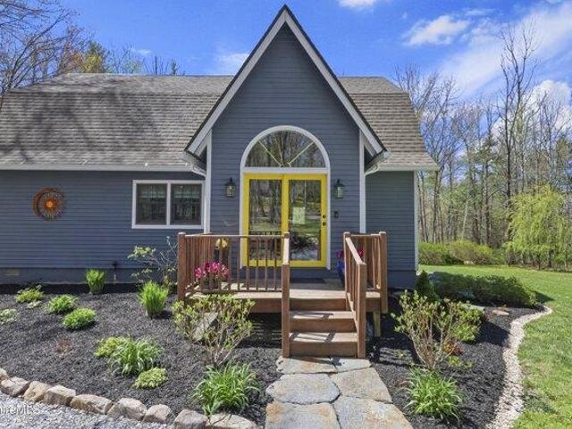 3 bedroom, Sheffield MA 01257 LS103018468