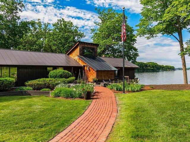 3 bedroom, Shelburne VT 05482 104901693