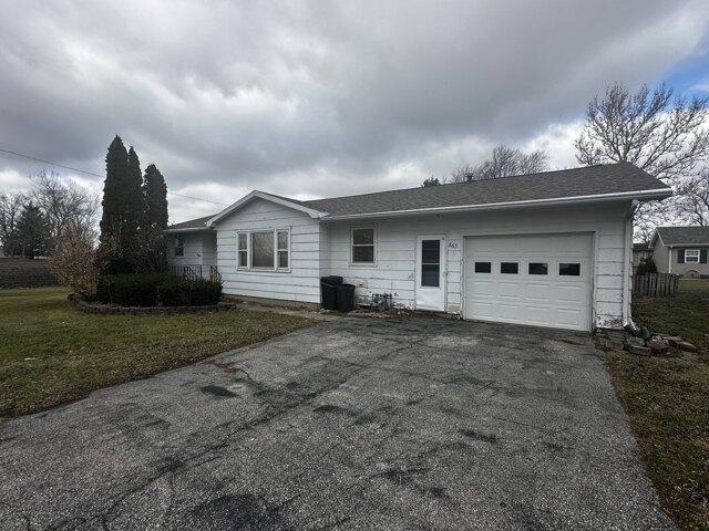3 bedroom, Sheldon IL 60966 LS93106544