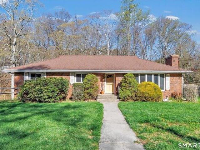 3 bedroom, Shelton CT 06484 102478725