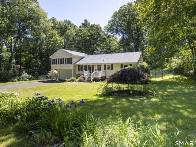 3 bedroom, Shelton CT 06484 103433352