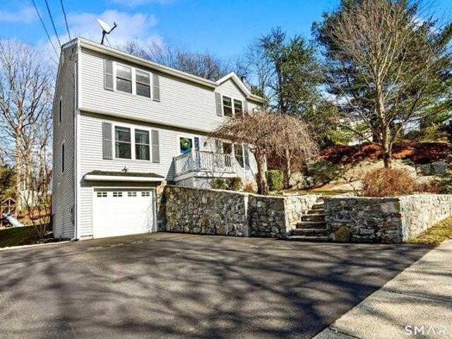 3 bedroom, Shelton CT 06484 LS101748650