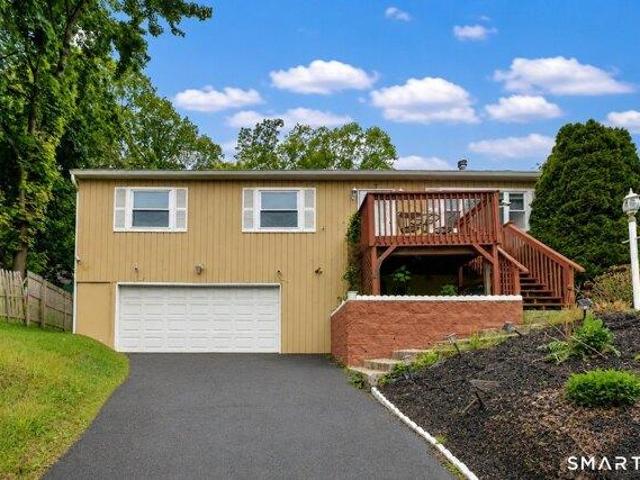 3 bedroom, Shelton CT 06484 LS102707783