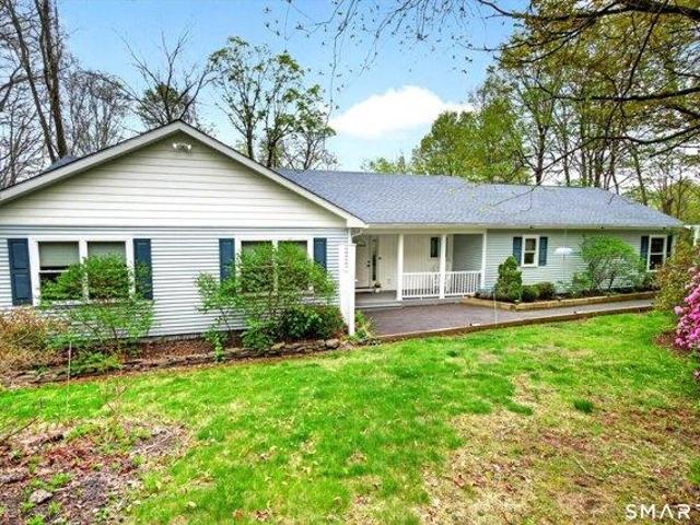 3 bedroom, Sherman CT 06784 102028284