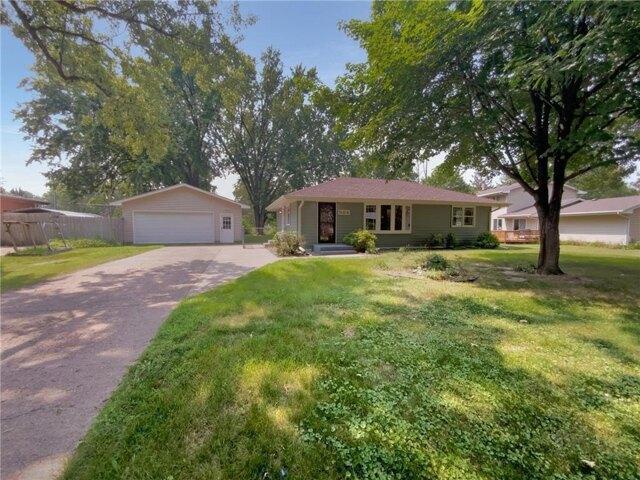 3 bedroom, Shoreview MN 55126 88247108