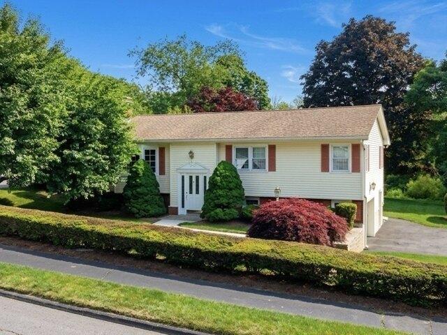 3 bedroom, Shrewsbury MA 01545 103806971