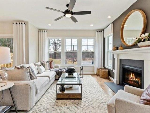 3 bedroom, Shrewsbury MA 01545 104791102