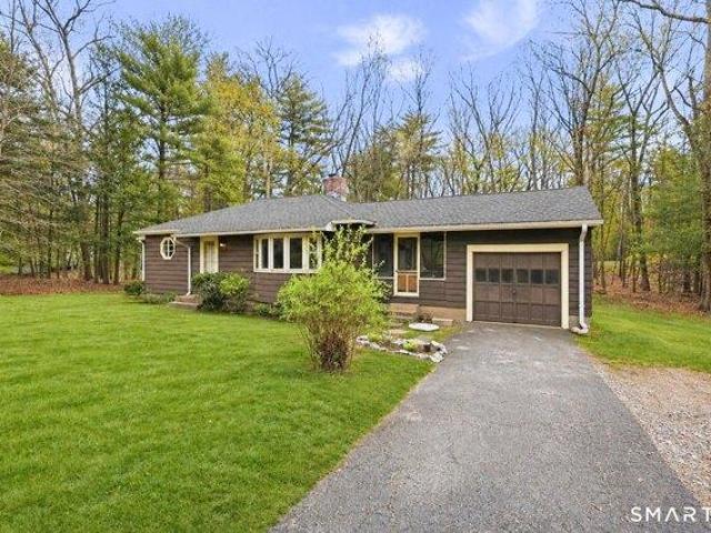 3 bedroom, Simsbury CT 06070 102800392