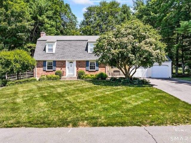 3 bedroom, Simsbury CT 06070 LS101859463