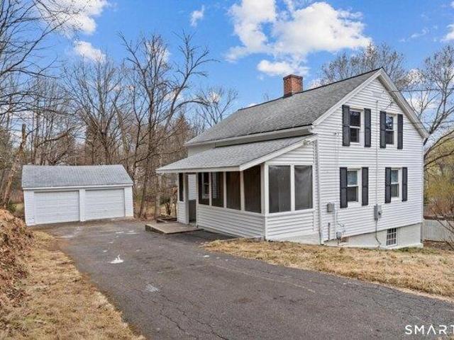 3 bedroom, Simsbury CT 06081 104831890