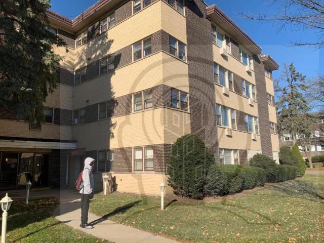 3 bedroom, SKOKIE IL 60077 81593859