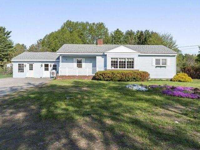 3 bedroom, Skowhegan ME 04976 102799098