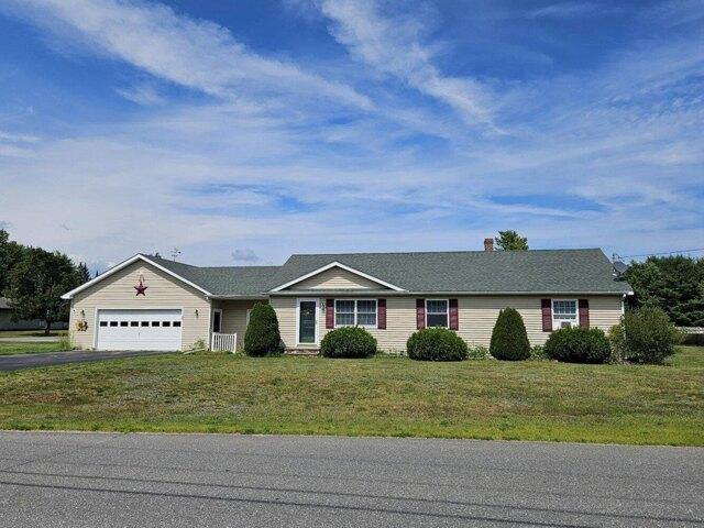 3 bedroom, Skowhegan ME 04976 104849531