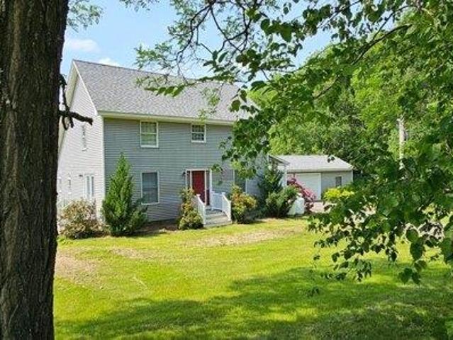3 bedroom, Skowhegan ME 04976 91848645