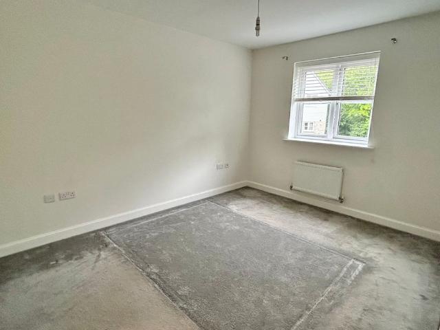 3 bedroom Spacious Three Bedroom Home to rent