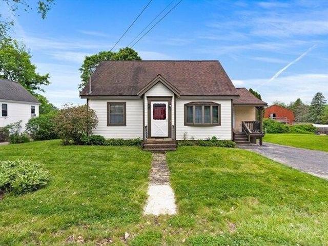 3 bedroom, Spencer MA 01562 102778679