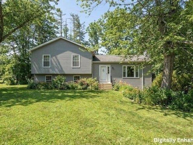 3 bedroom, Spencer MA 01562 LS101998857