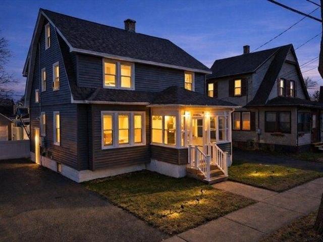 3 bedroom, Springfield MA 01104 102213703