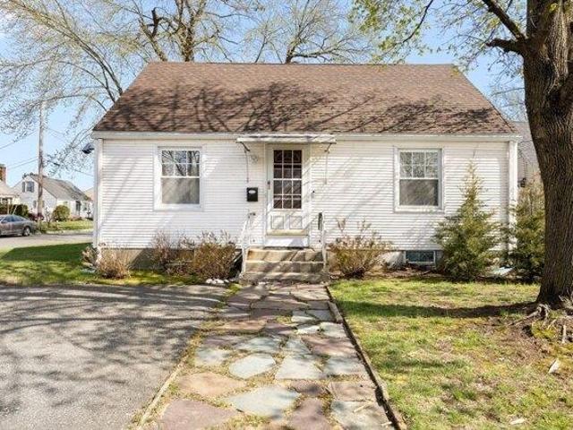 3 bedroom, Springfield MA 01104 LS101658643