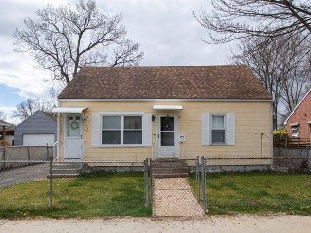 3 bedroom, Springfield MA 01104 LS102120075