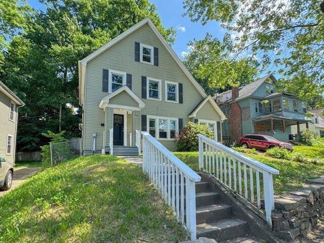 3 bedroom, Springfield MA 01108 104188672