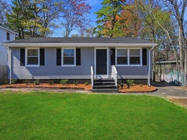 3 bedroom, Springfield MA 01109 104653641