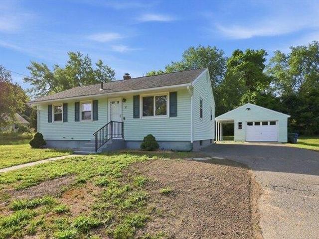 3 bedroom, Springfield MA 01109 104691771