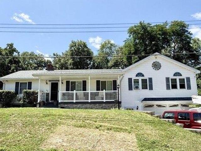 3 bedroom, Springfield MA 01109 104716336