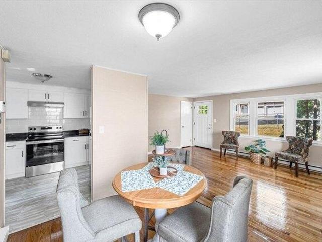 3 bedroom, Springfield MA 01109 104946932