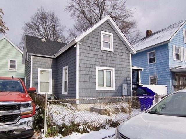 3 bedroom, Springfield MA 01109 LS102411785