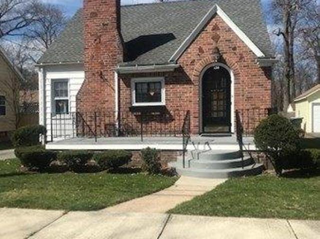 3 bedroom, Springfield MA 01118 104477275