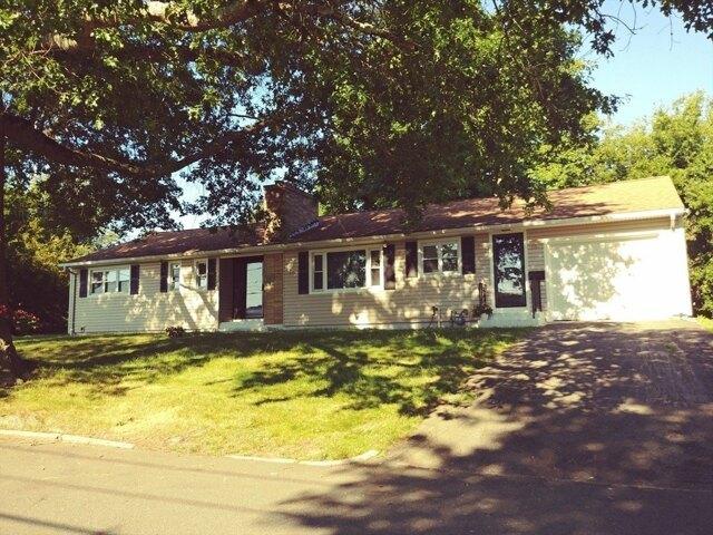 3 bedroom, Springfield MA 01118 104570847
