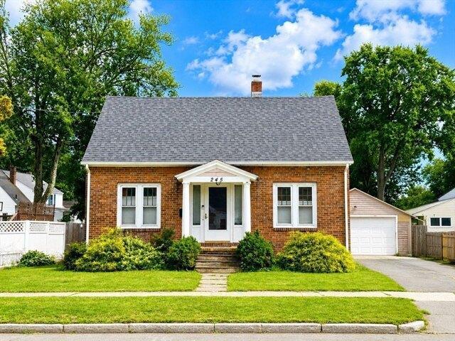 3 bedroom, Springfield MA 01118 105041740