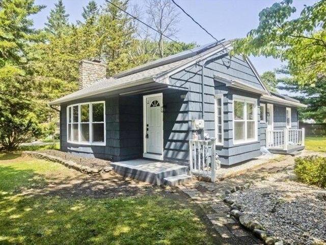 3 bedroom, Springfield MA 01129 104651268