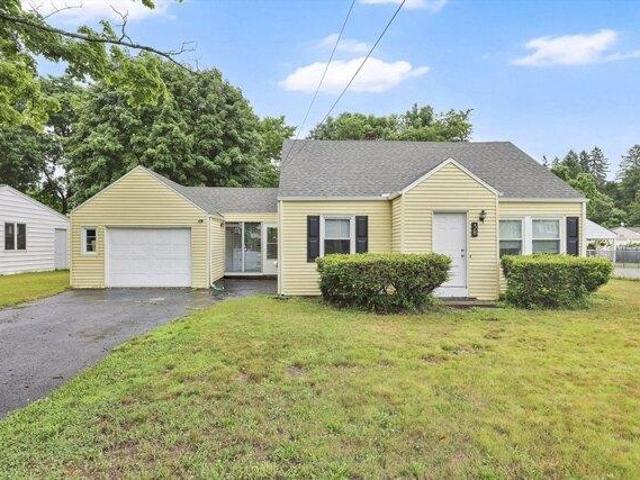 3 bedroom, Springfield MA 01129 105041359