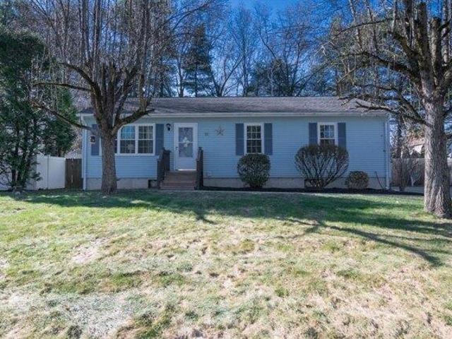 3 bedroom, Springfield MA 01129 102312388