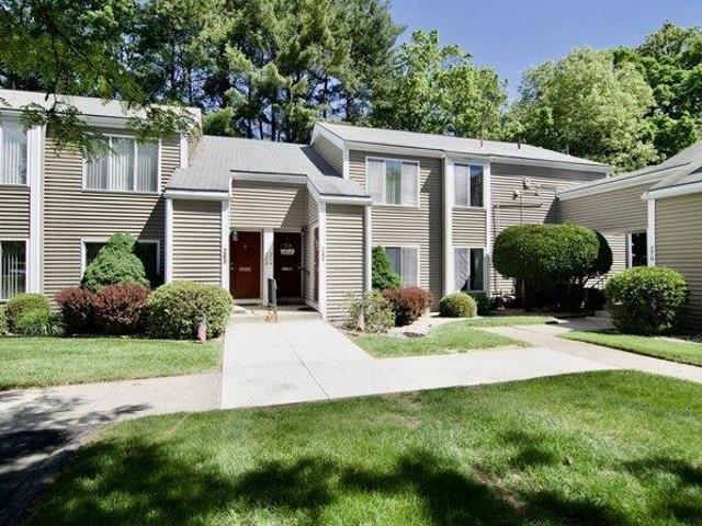 3 bedroom, Springfield MA 01129 LS102959559