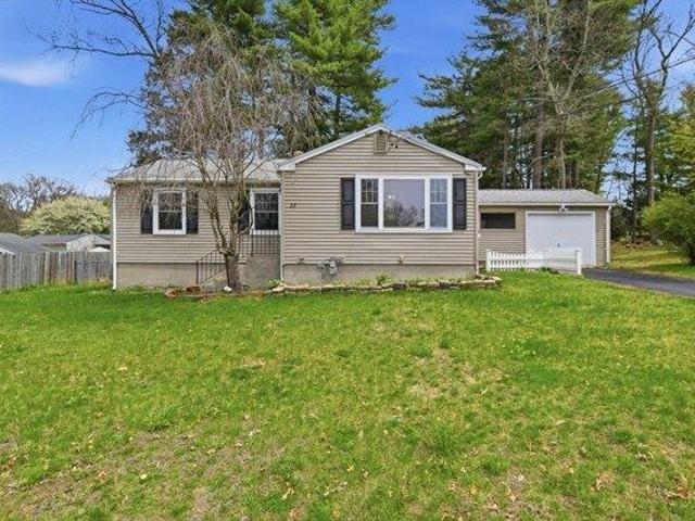 3 bedroom, Springfield MA 01129 LS102213978