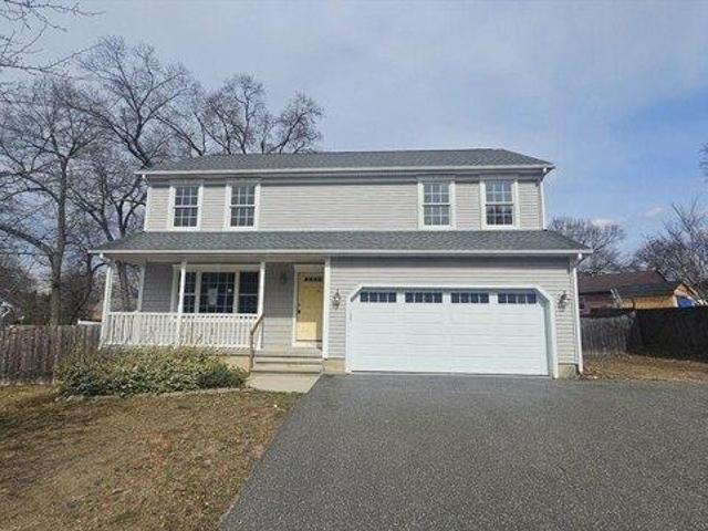 3 bedroom, Springfield MA 01151 104790101