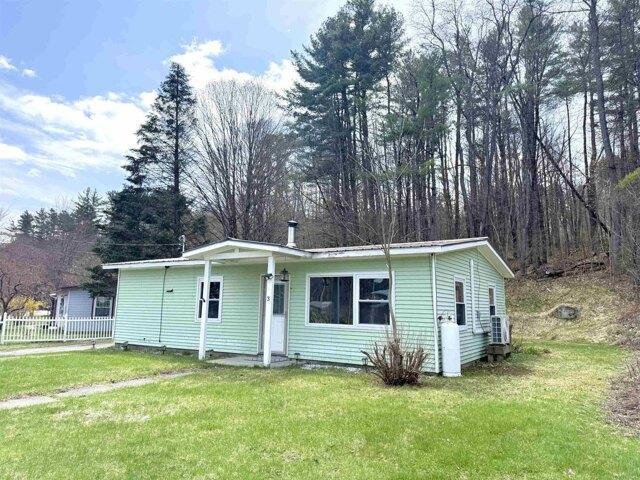 3 bedroom, Springfield VT 05156 102585865