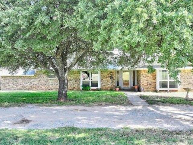 3 bedroom, Springtown TX 76082 90076351