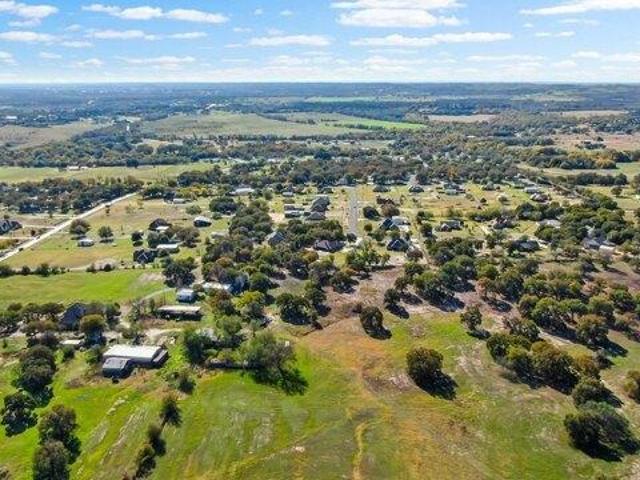 3 bedroom, Springtown TX 76082 LS90079136